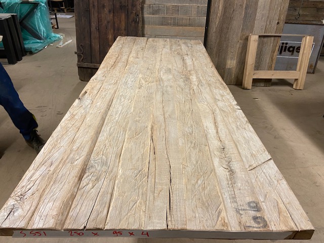 Tabletop Reclaimed Elm brushed 2,50 x 0,95 x 0,04 – Unique Wood Furniture